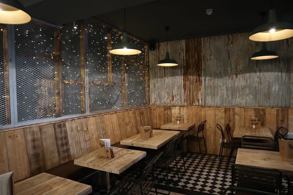 Van Winkle | Pub | East End, Glasgow | DesignMyNight