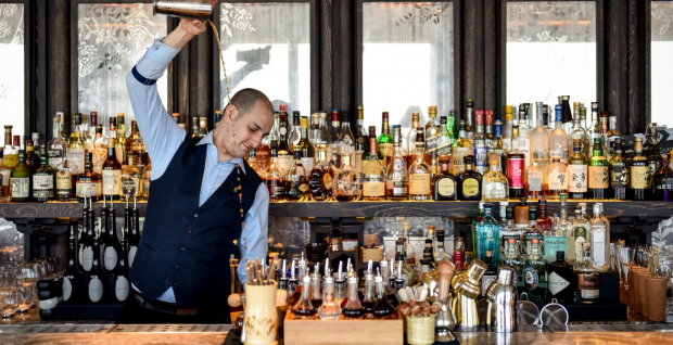 Gin Tasting Experience at The GONG Bar at The Shard | London Bridge ...