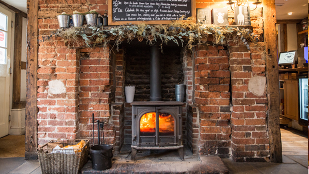 The Bugle Hamble | Hampshire Pub Reviews | DesignMyNight