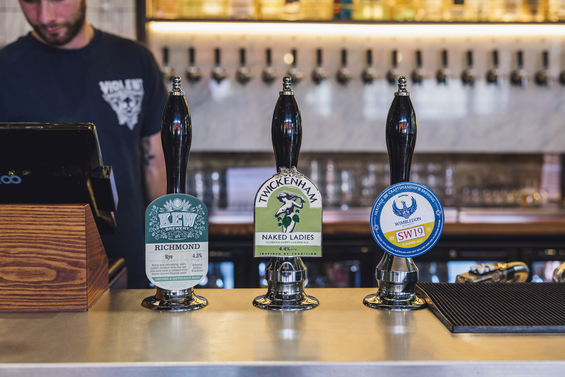 Tap Tavern Richmond | London Bar Reviews | DesignMyNight