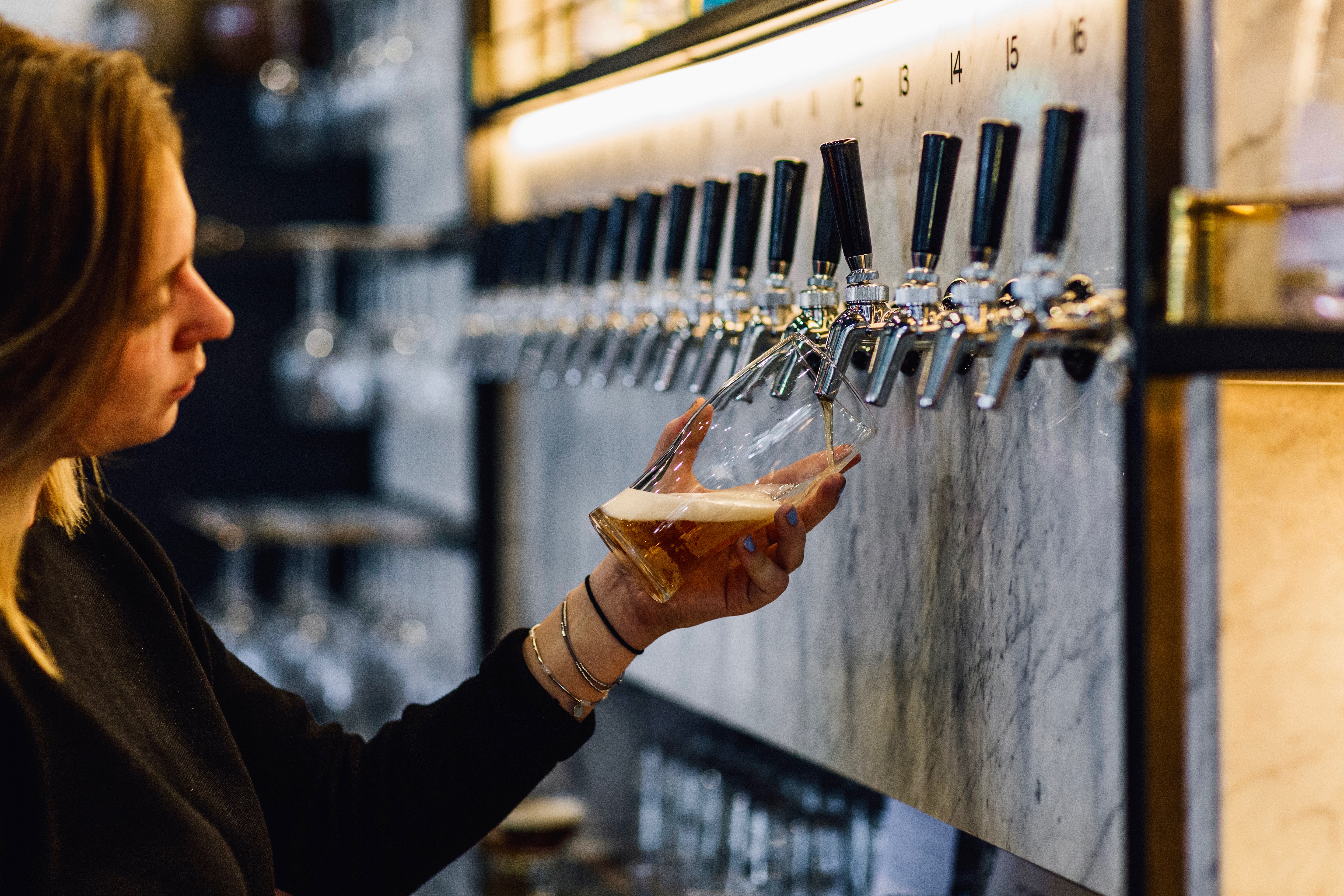 Tap Tavern Richmond | London Bar Reviews | DesignMyNight