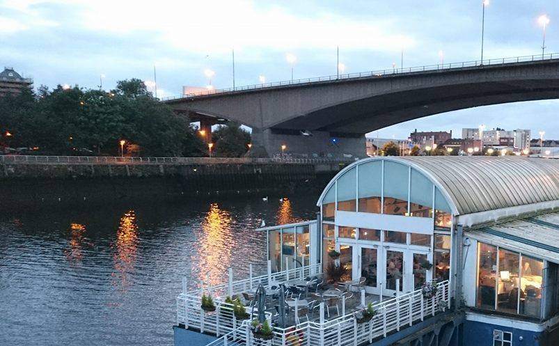 The Ferry Anderston Quay | Argyle Street | Glasgow Bar Reviews ...