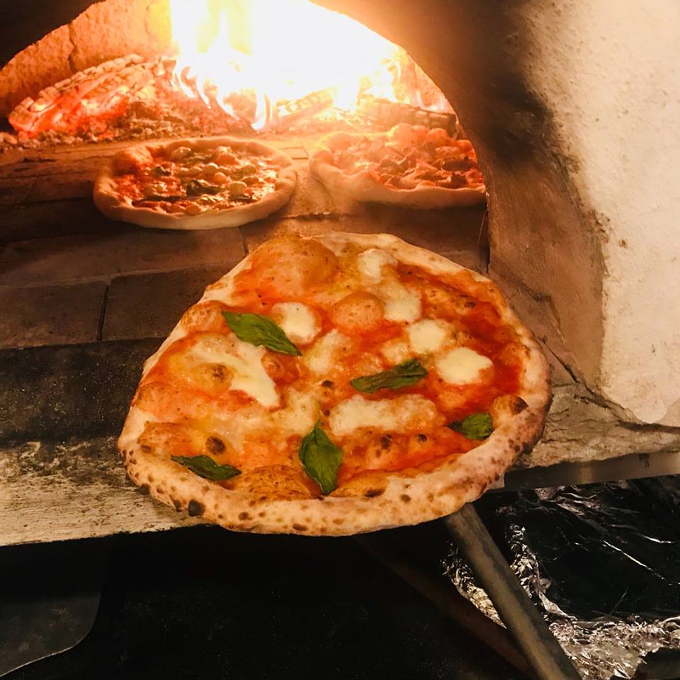 Baked in Brick: Award-Winning Pizza In Birmingham | DesignMyNight