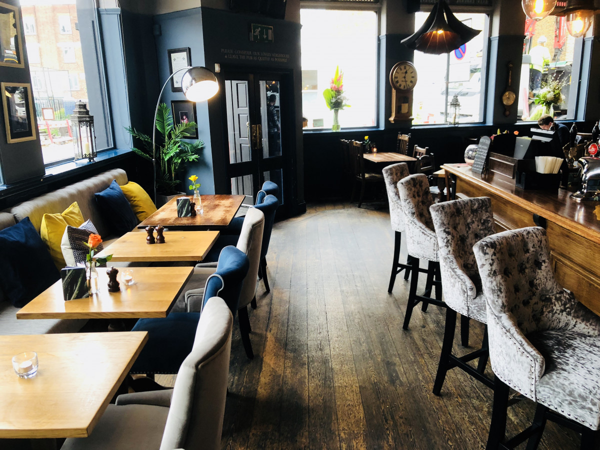 Coopers Arms Chelsea | London Pub Reviews | DesignMyNight