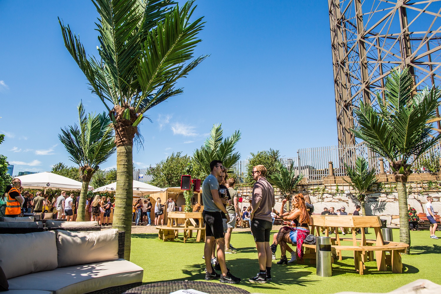 Summertime Pool Party: UK Garage Edition | Greenwich, London Fun Time ...