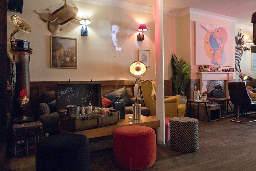 The Little Blue Door | London Bar Reviews | DesignMyNight