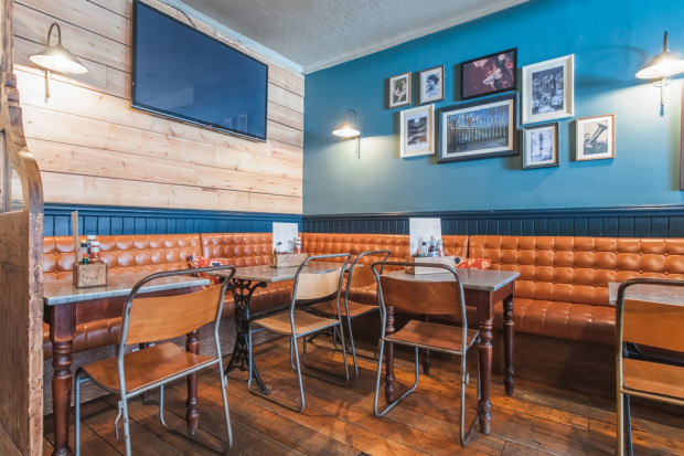 The One Tun Pub Googe Street | West End Pub Reviews | DesignMyNight