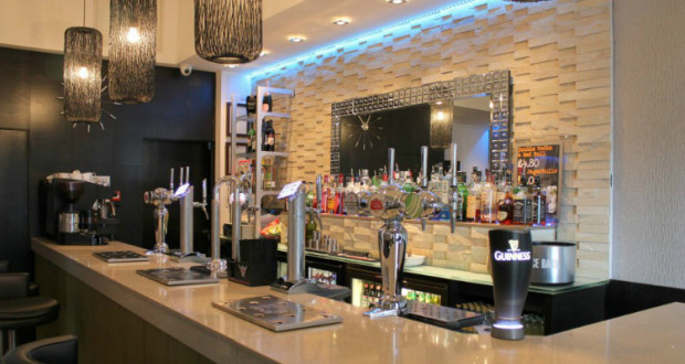 Equator Bar Hurst Street | Birmingham Bar Reviews | DesignMyNight