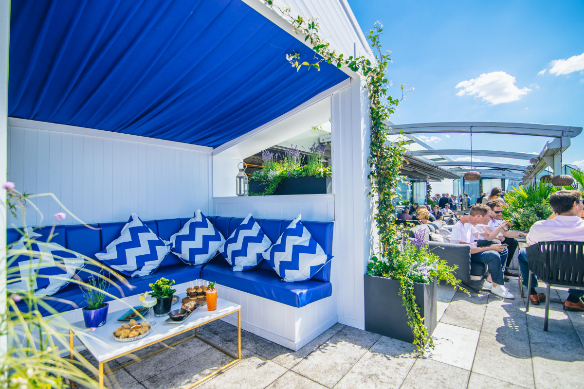 Radio Rooftop Bar The Strand | London Bar Reviews | DesignMyNight