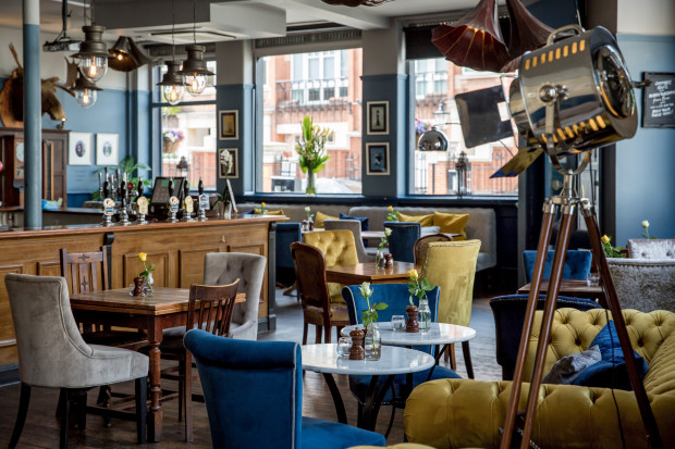 Coopers Arms Chelsea | London Pub Reviews | DesignMyNight