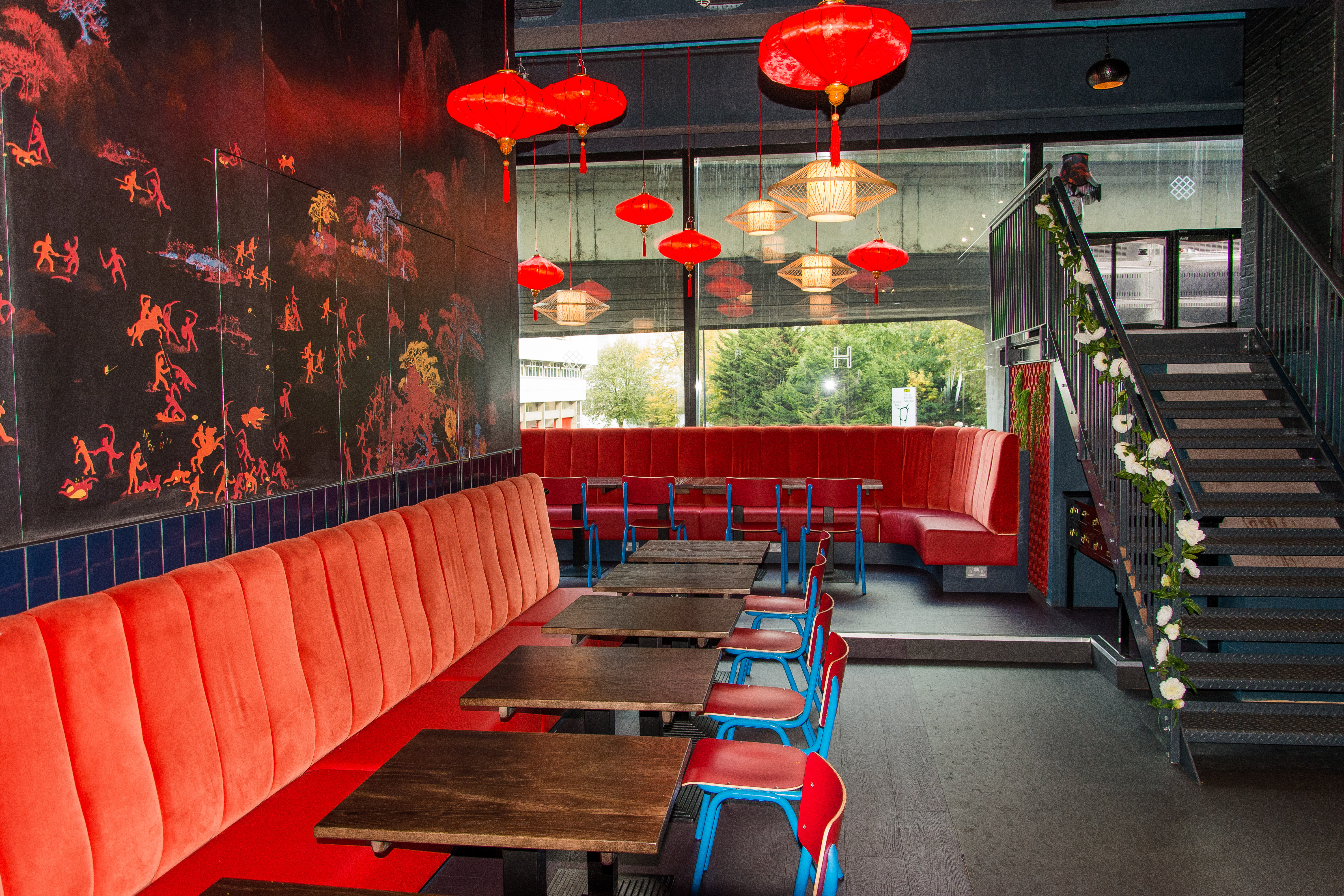 HUCKSTER | London Bar Reviews | DesignMyNight