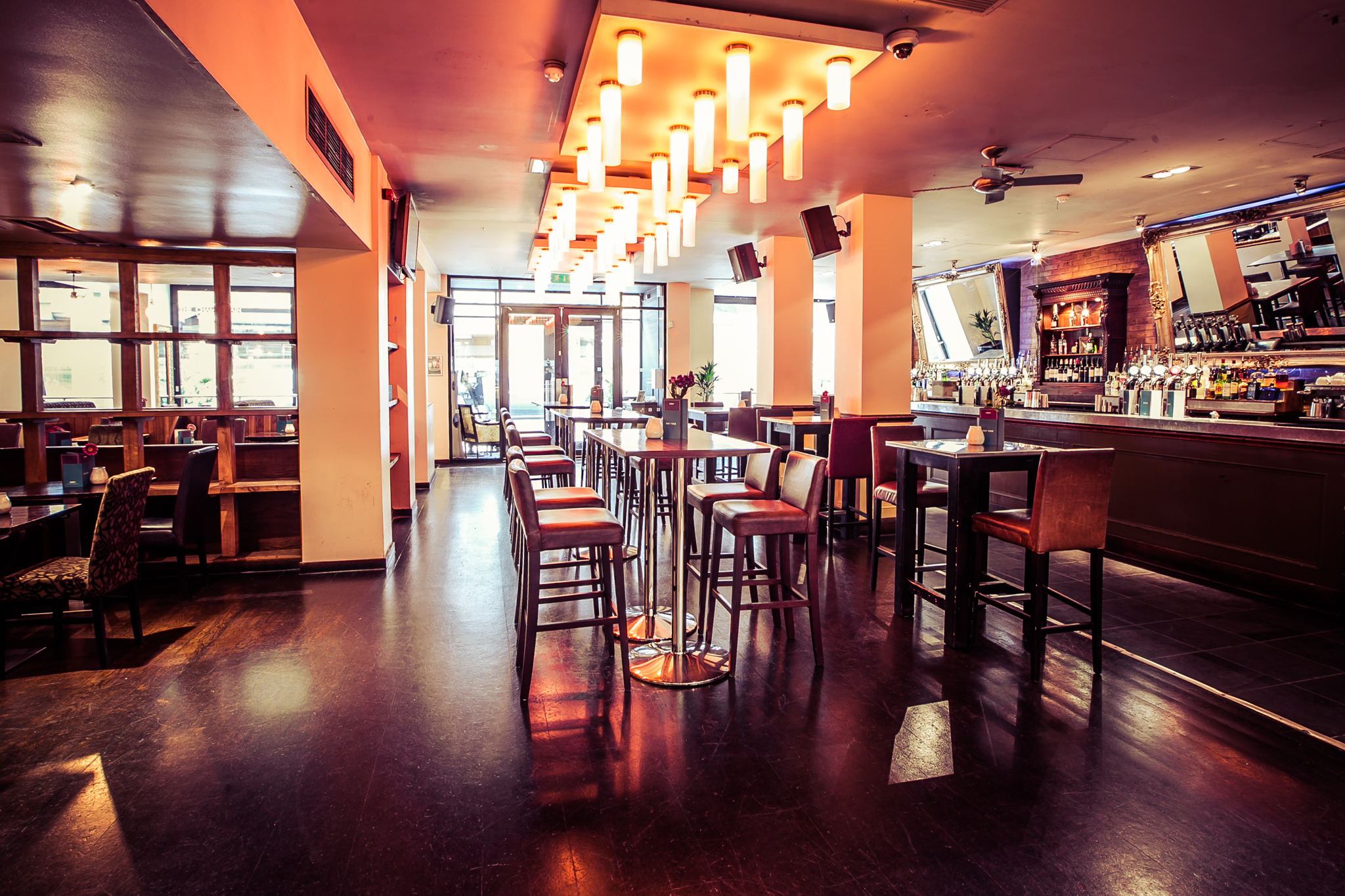 Abbey Bar Tower Hill Minories | London Bar Reviews | DesignMyNight