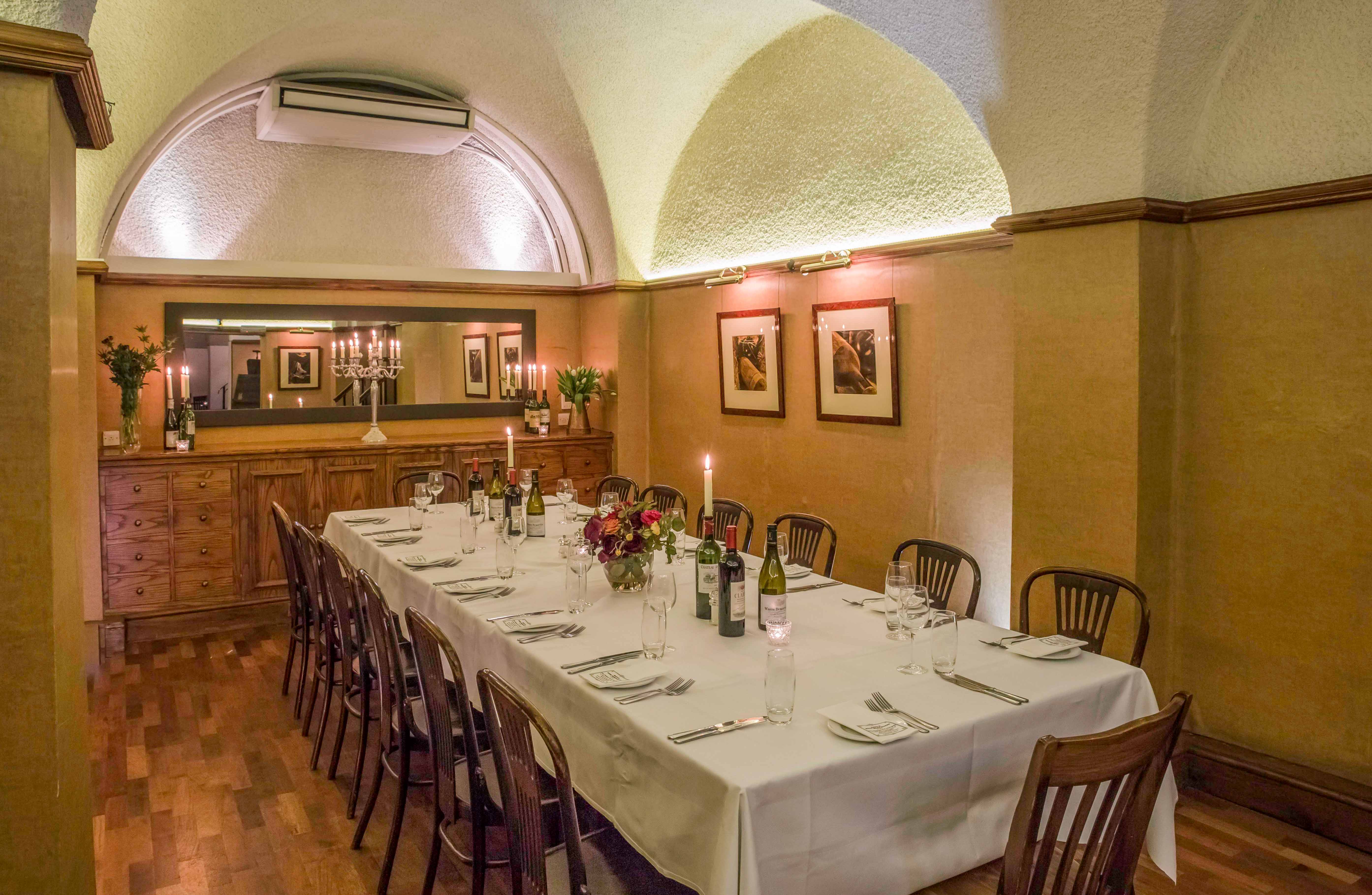 Davy's at St James | London Bar Reviews | DesignMyNight