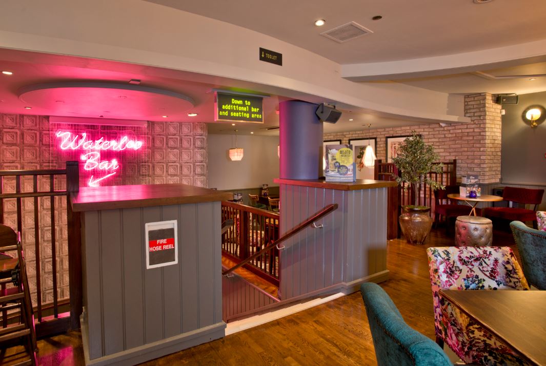 Slug and Lettuce County Hall Waterloo | London Pub Reviews | DesignMyNight