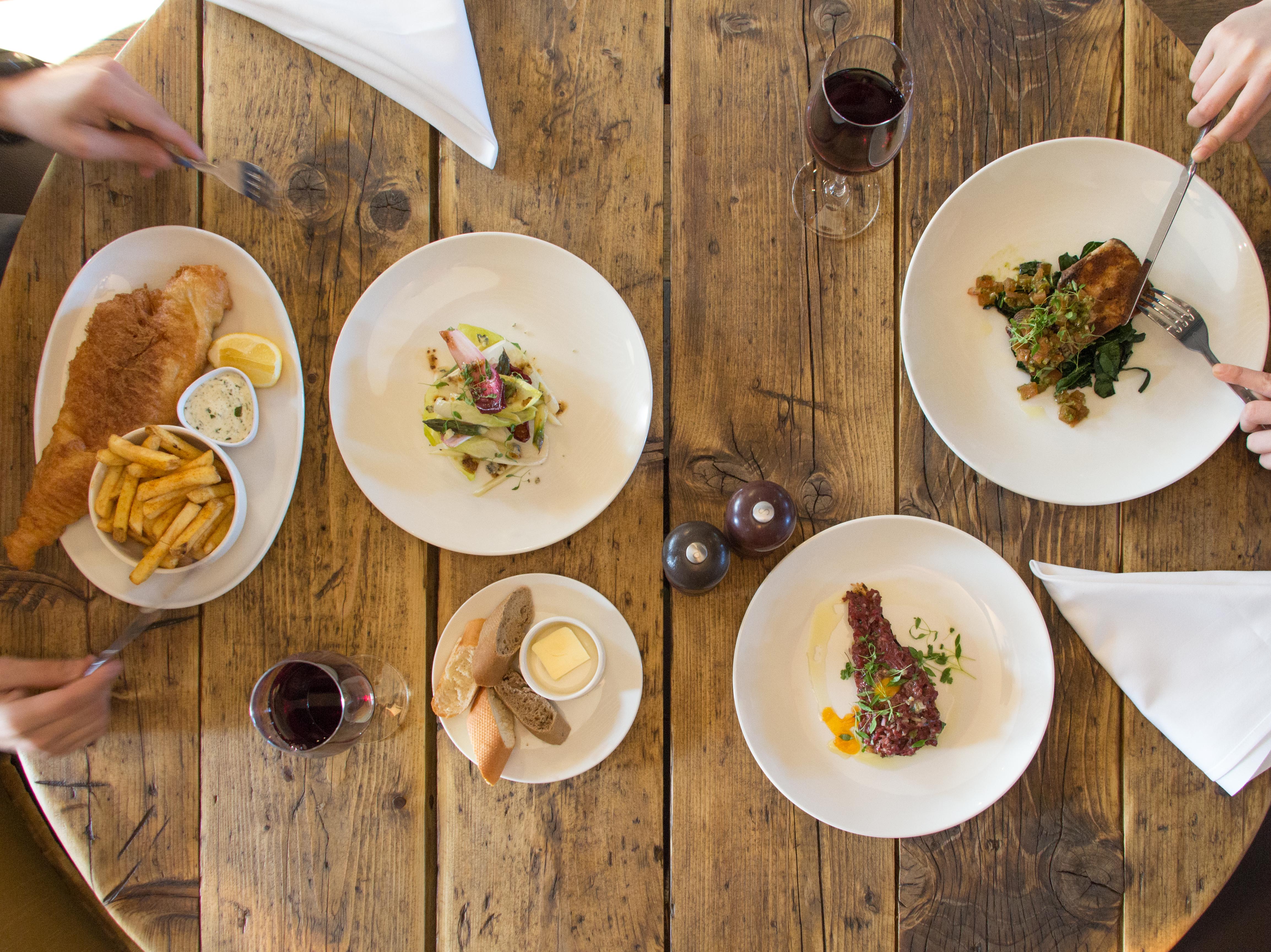 Smith's Bar & Grill Paddington | London Bar Reviews | DesignMyNight