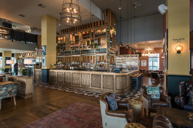 The Waterside London Fulham | Waterside Imperial Wharf Bar Reviews ...