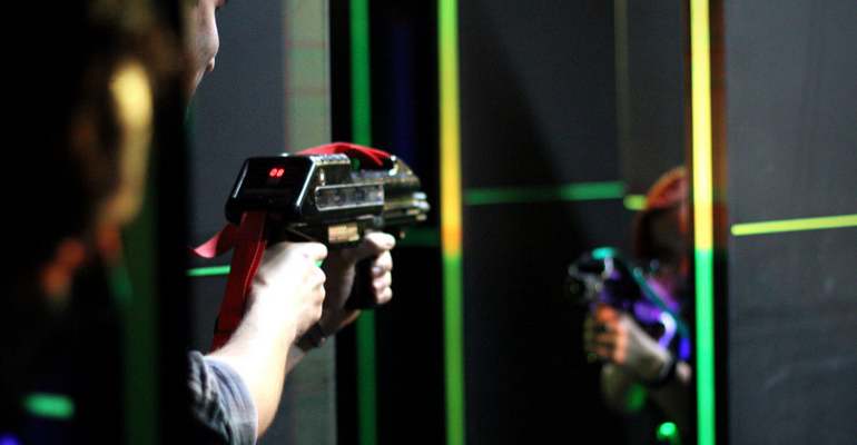 Laser Tag Nights: 90s Edition | London Date Night Reviews | DesignMyNight