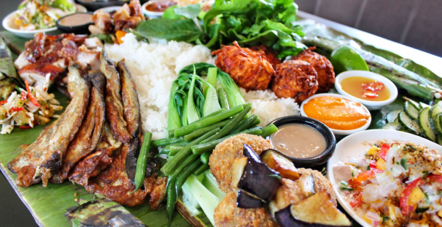 Boodle Fight - The Filipinos celebratory feast! | London Food & Drink ...