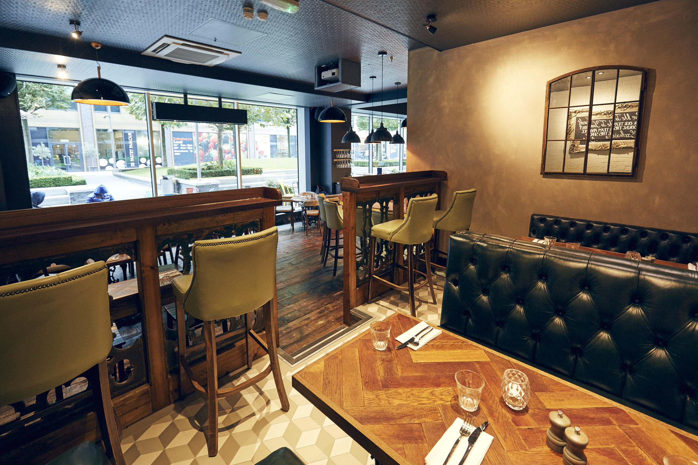 The Running Horse | London Bar Reviews | DesignMyNight