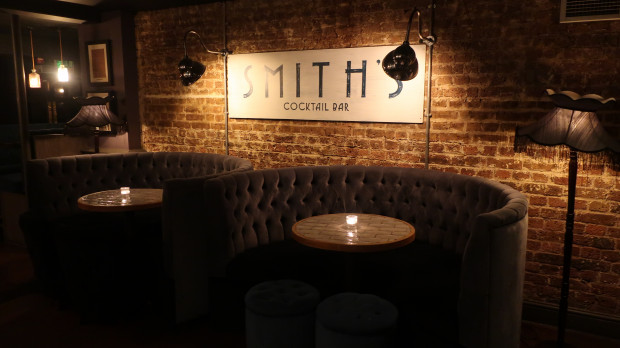 Smith's Cocktail Bar Hammersmith London Bar Reviews | DesignMyNight