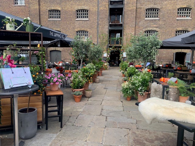 The Sipping Room Canary Wharf | London Restaurant Bar | DesignMyNight