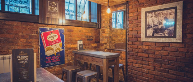 The Vine Inn Kennedy Street | Manchester Pub Reviews | DesignMyNight