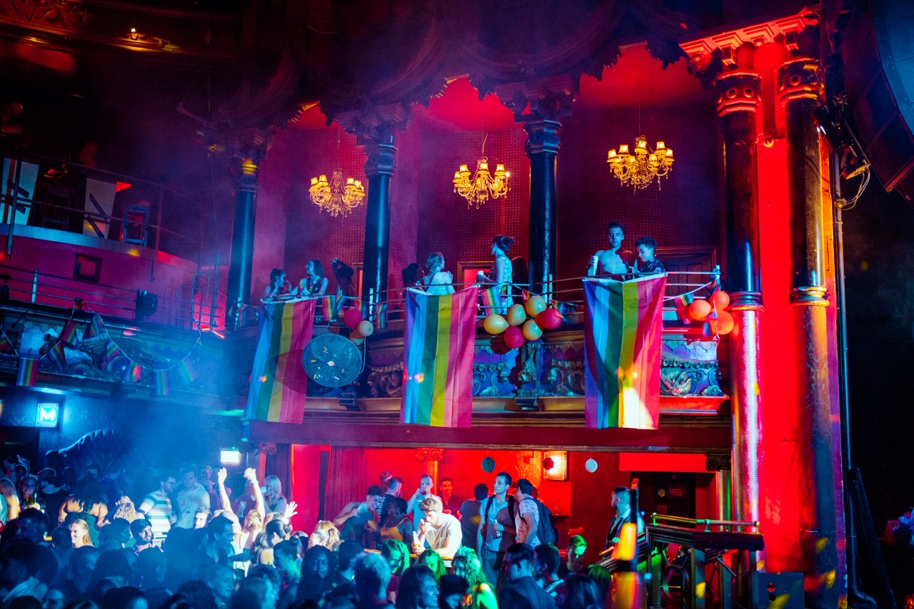 A CHEEKY SUMMER PARTY FEAT. THE CHEEKY GIRLS | Clapham, London Fun Time ...