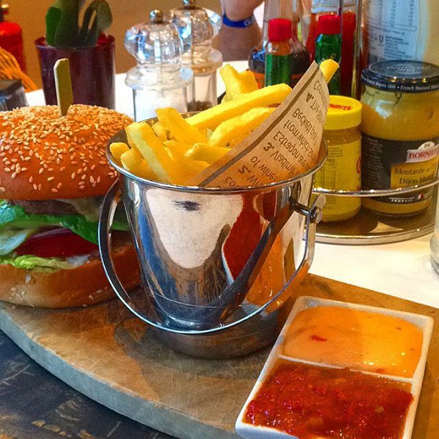 Bbar Victoria | London Bar and Restaurant Reviews | DesignMyNight