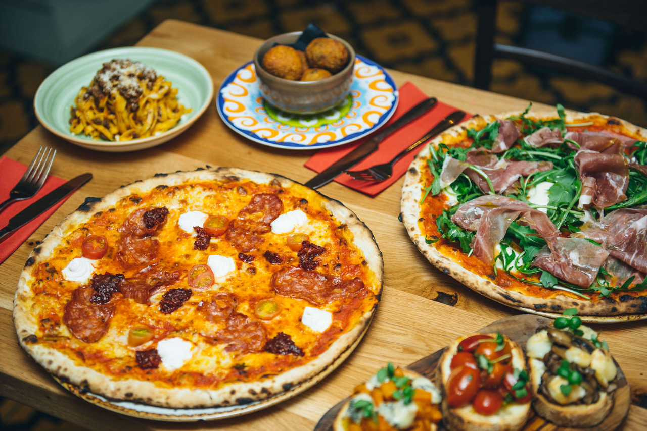 TINA - The Tina Turner Musical with Pizza and Prosecco at Bunga Tini ...