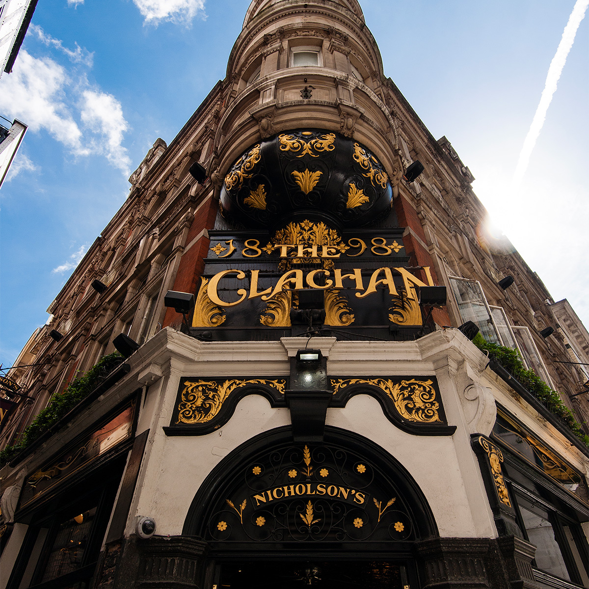 The Clachan | London Pub Reviews | DesignMyNight