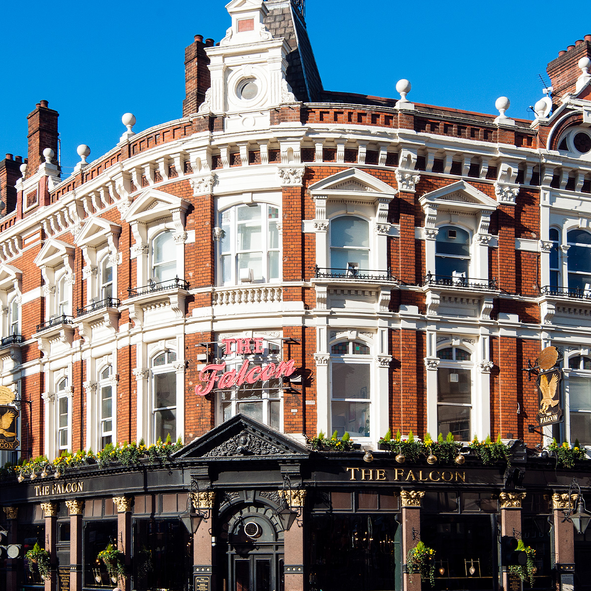 Falcon | London Pub Reviews | DesignMyNight