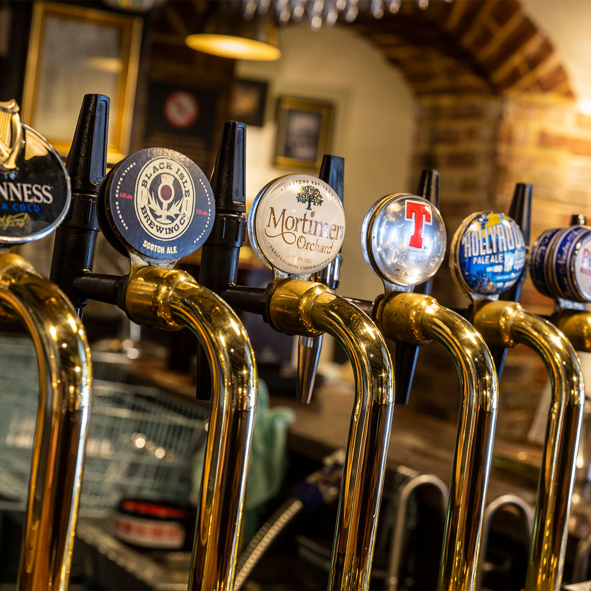 The Last Drop Edinburgh | Edinburgh Pub Review | DesignMyNight