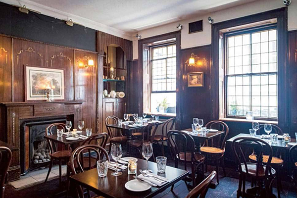 The Newman Arms Fitzrovia | London Pub Reviews | DesignMyNight