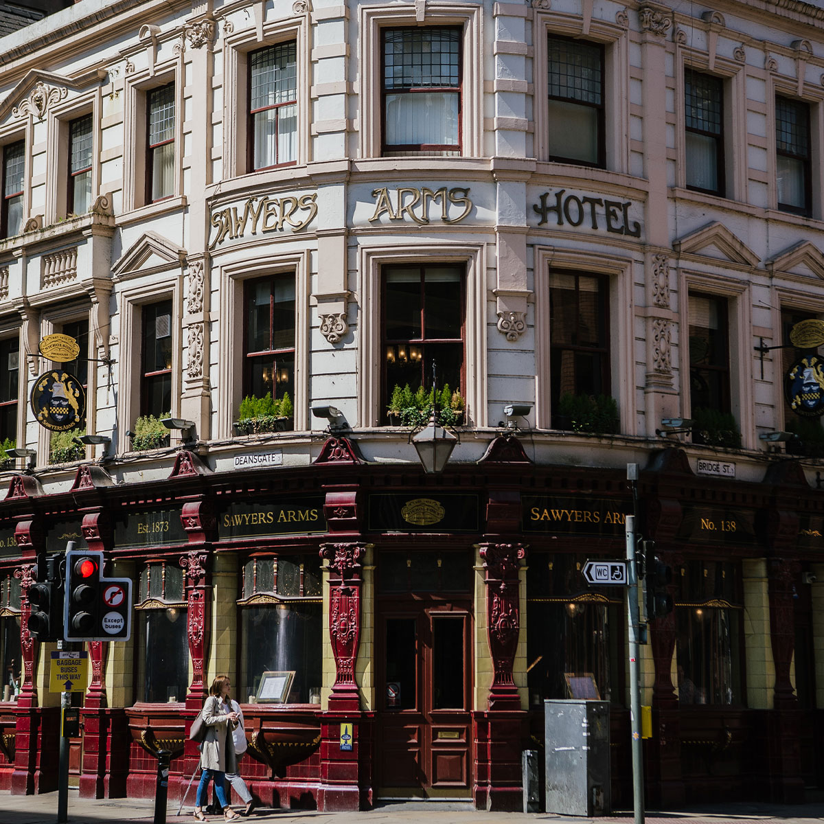 The Sawyer Arms Deansgate | Manchester Bar Review | DesignMyNight