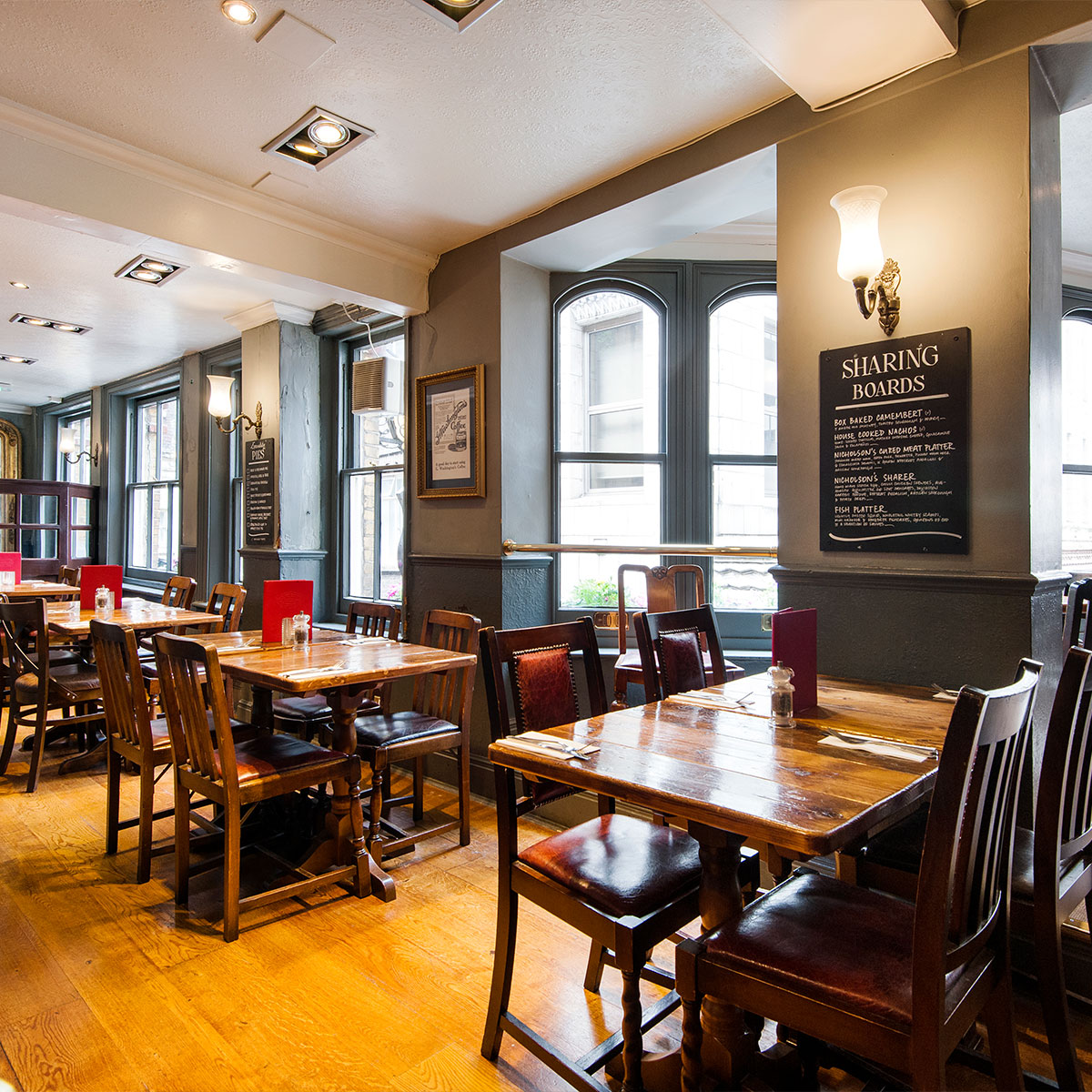 The Ship Talbot | London Pub Reviews | DesignMyNight