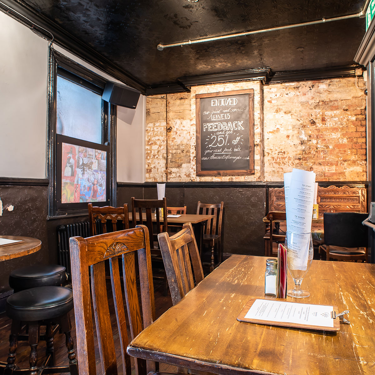 The Castle Farringdon London | London Pub Reviews | DesignMyNight