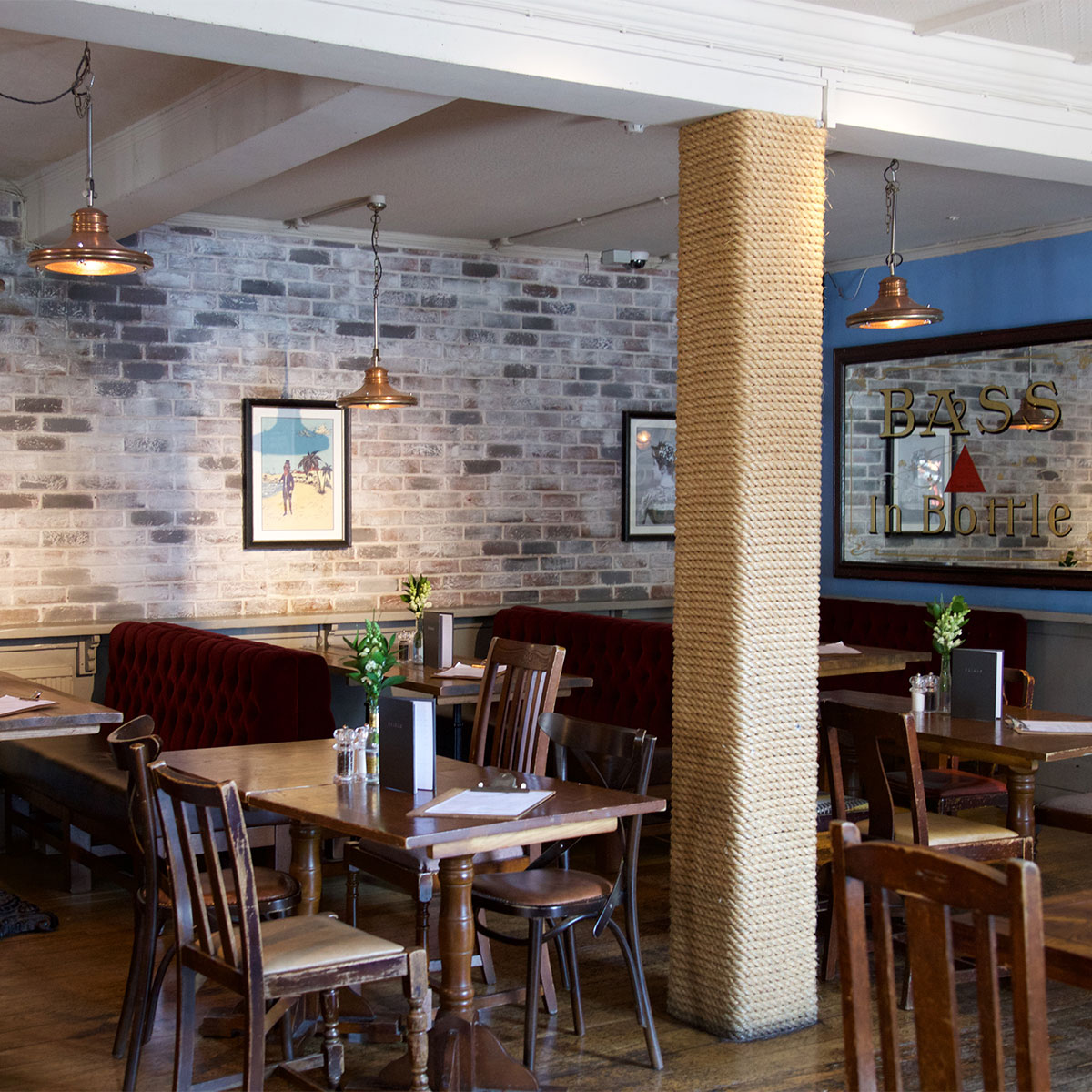 The Falcon Pub Bedford Road Clapham London Reviews | DesignMyNight