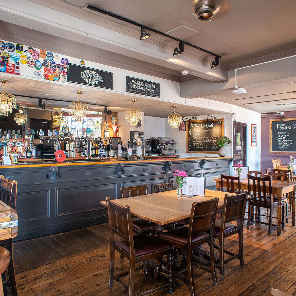 Maid Of Muswell | London Pub Reviews | DesignMyNight