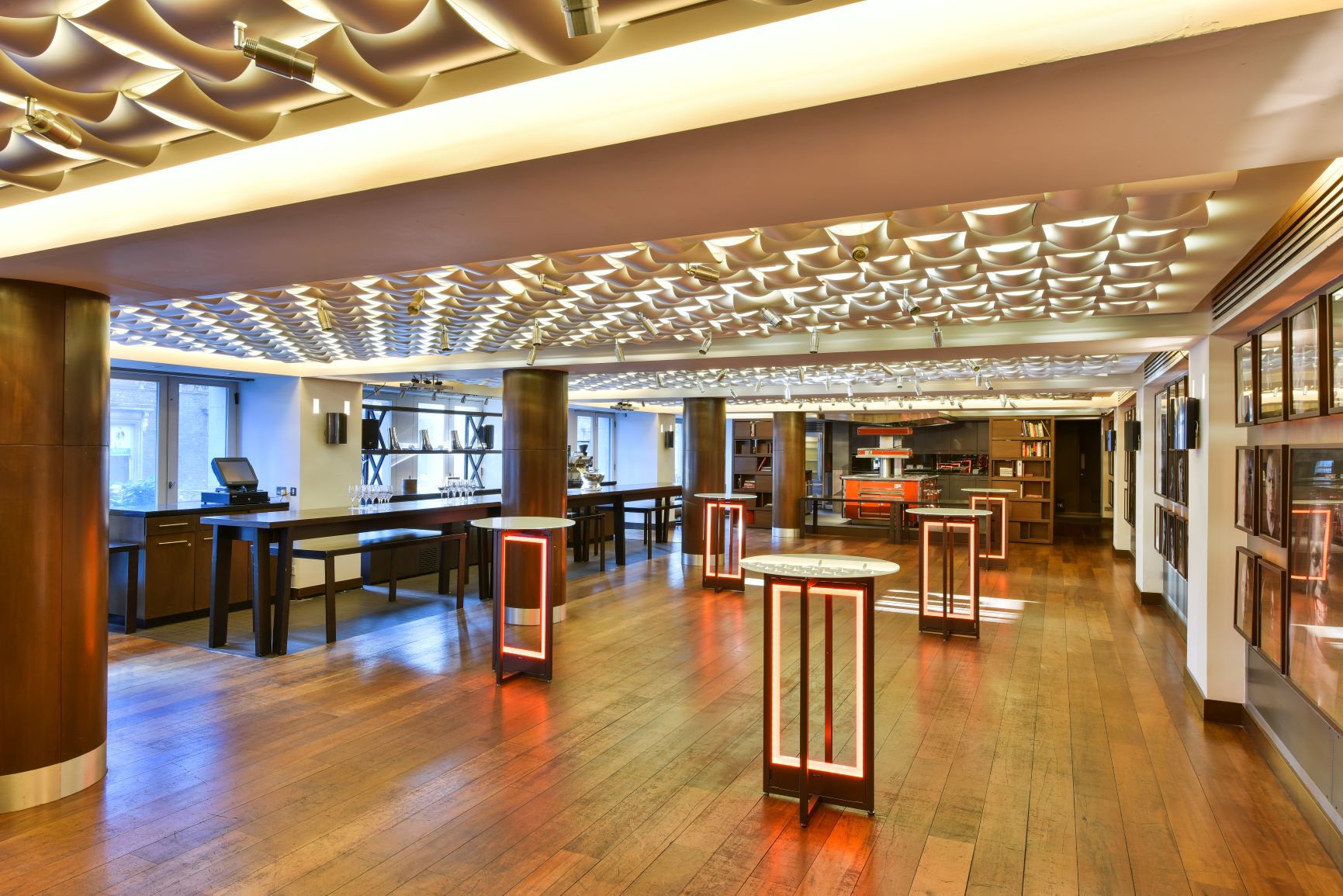 Andaz Studio @ Andaz London| London Bar Reviews | DesignMyNight