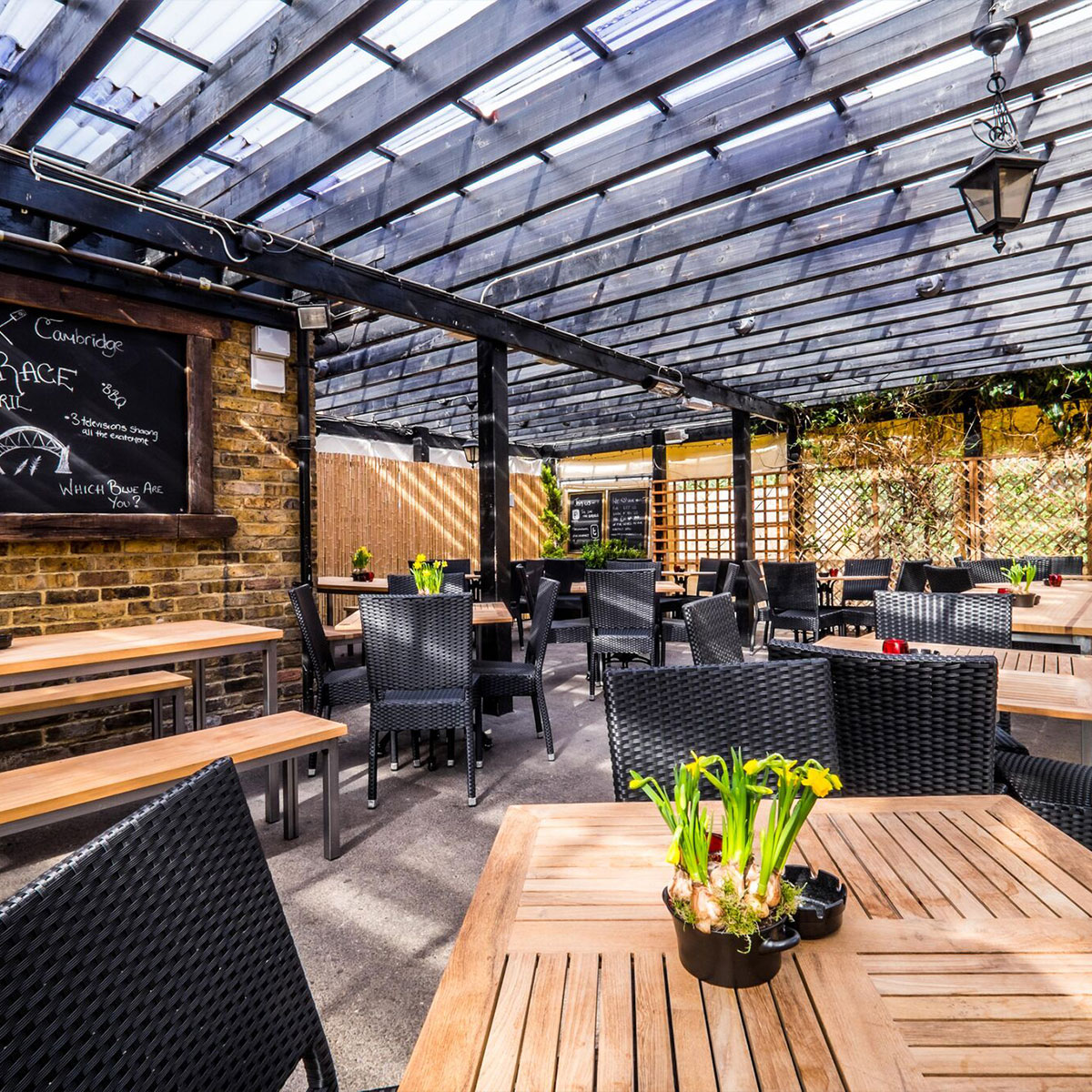 The Sun Inn Barnes | London Pub Reviews | DesignMyNight