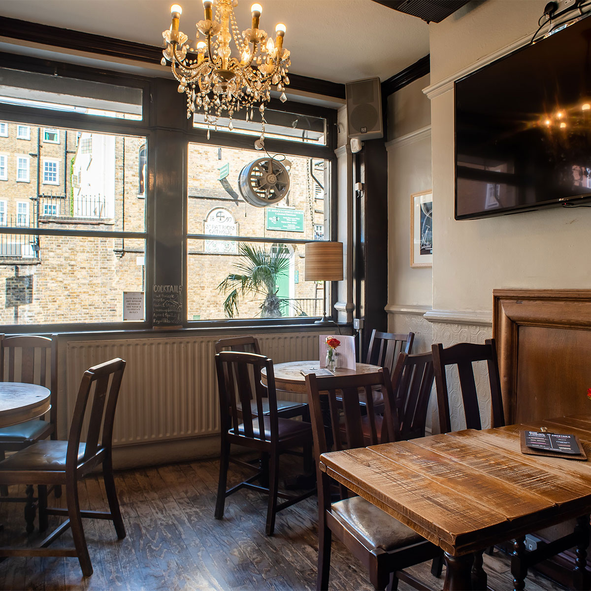 The White Hart Waterloo | London Pub Reviews | DesignMyNight