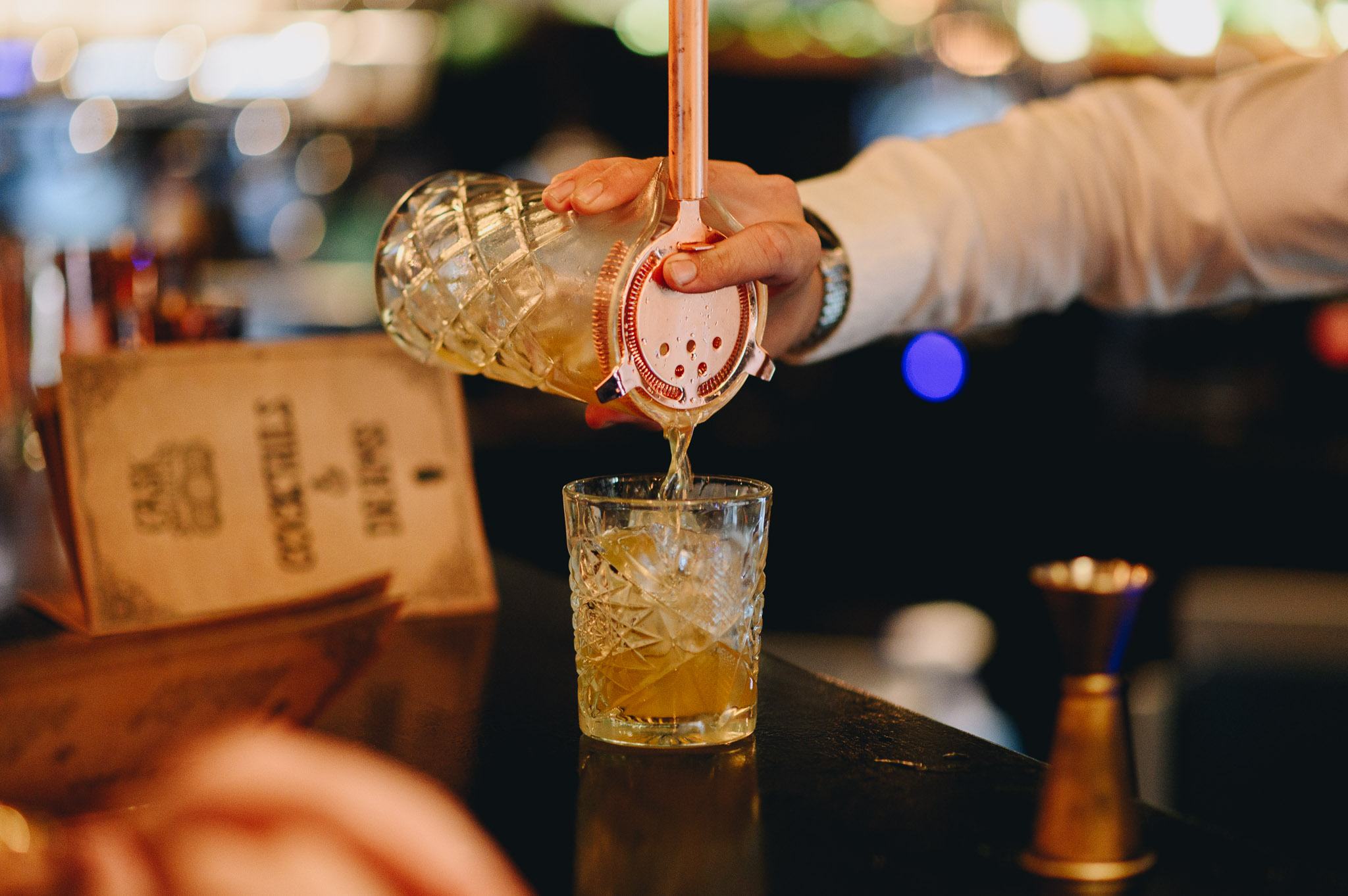 Cask Smugglers | Edinburgh Bar Reviews | DesignMyNight