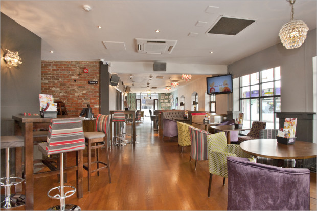 Slug and Lettuce Farnham: Cheap Cocktail Bar | DesignMyNight