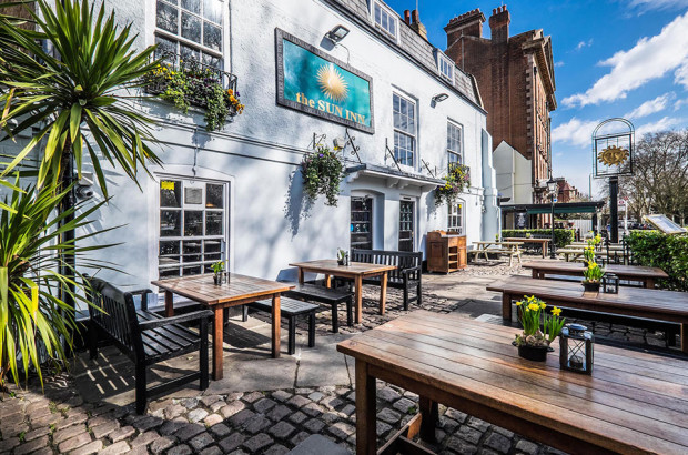 The Sun Inn Barnes | London Pub Reviews | DesignMyNight