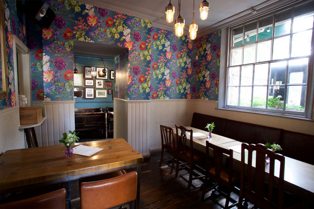 The Engineer: Historic Pub In Camden | DesignMyNight