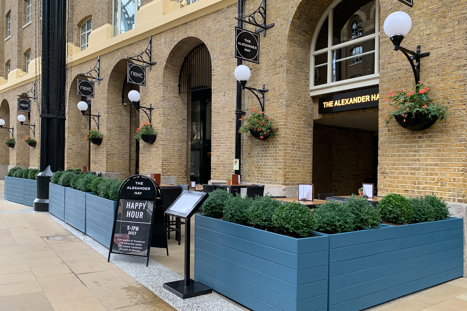 The Alexander Hay | London Bar Reviews | DesignMyNight
