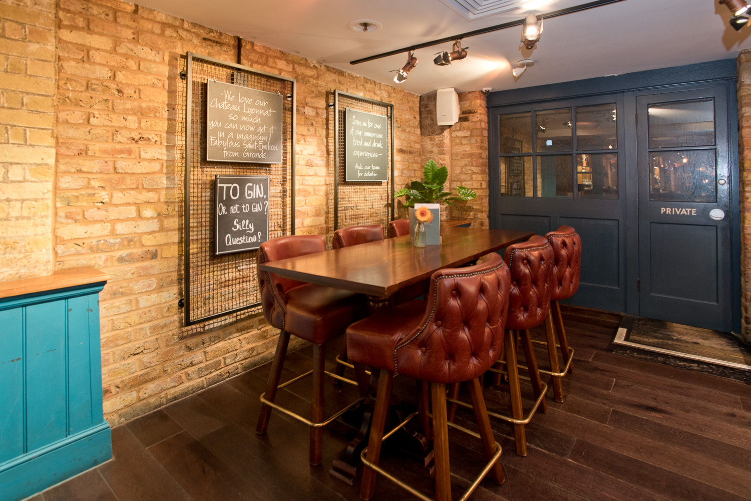 The Alexander Hay | London Bar Reviews | DesignMyNight