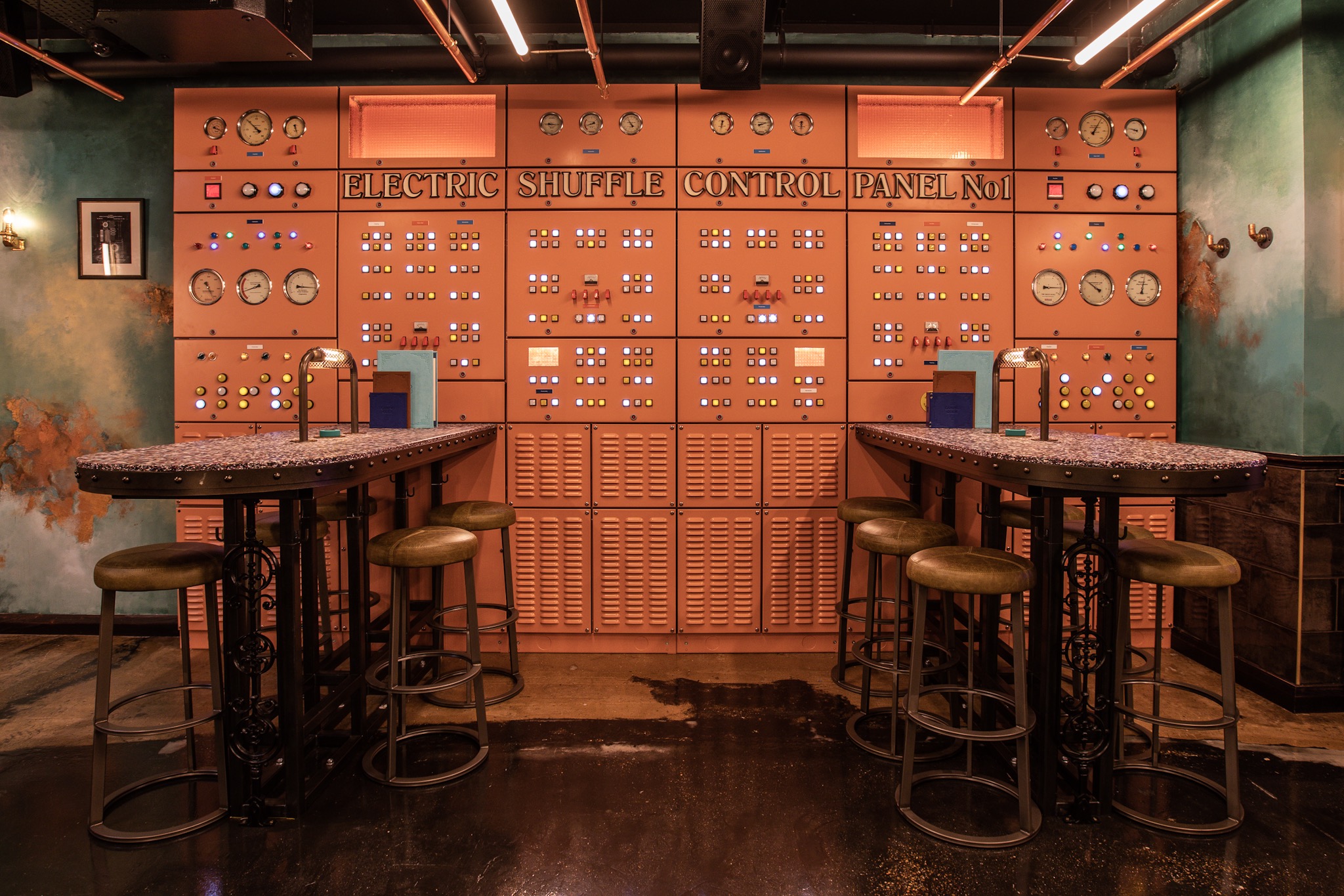 Electric Shuffle: Canary Wharf Activity Bar | DesignMyNight