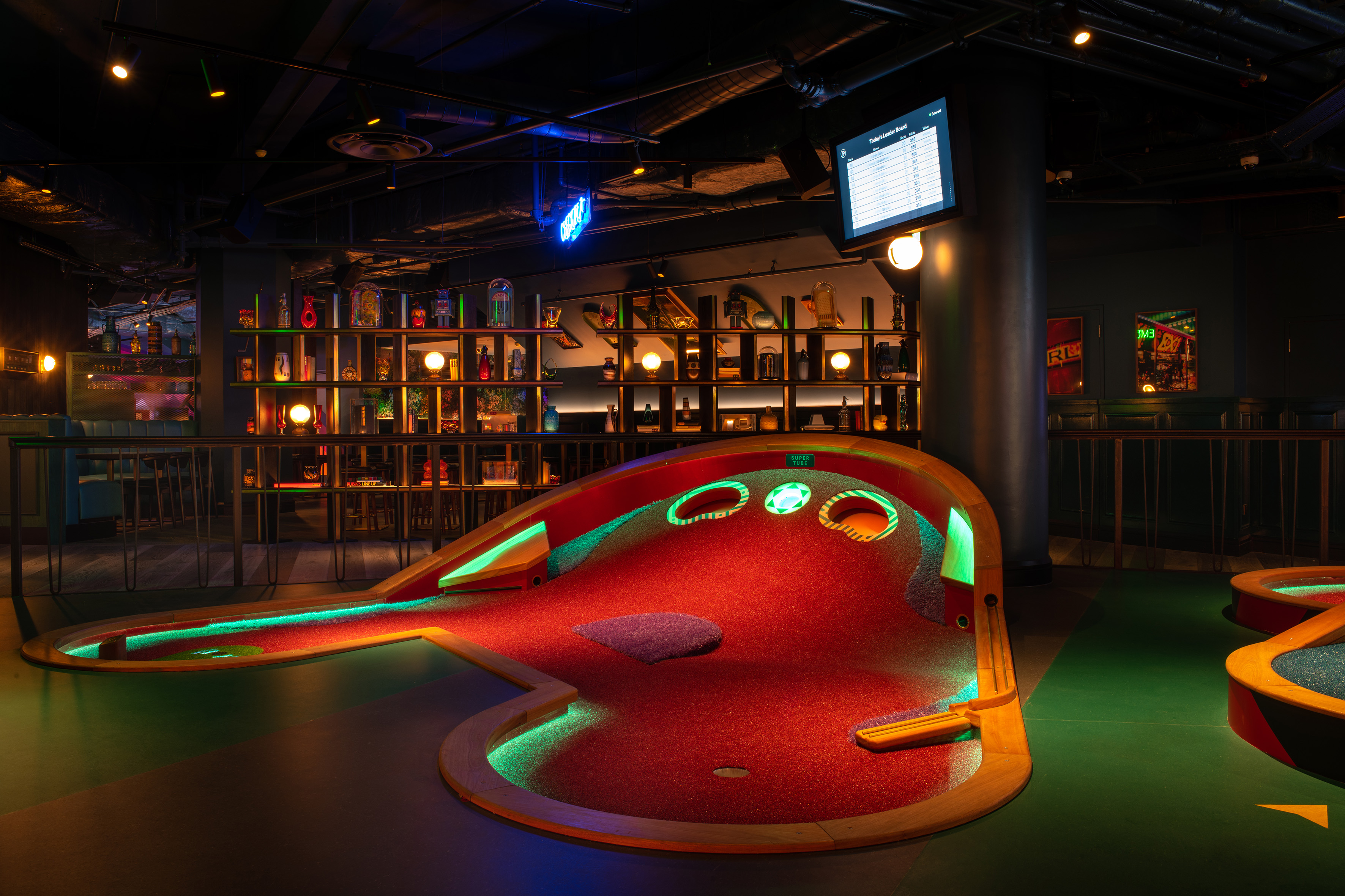 Puttshack Bank | London Bar Reviews | DesignMyNight