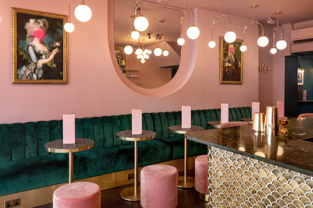 R Place Clapham: Quirky Pink Cocktail Bar | DesignMyNight